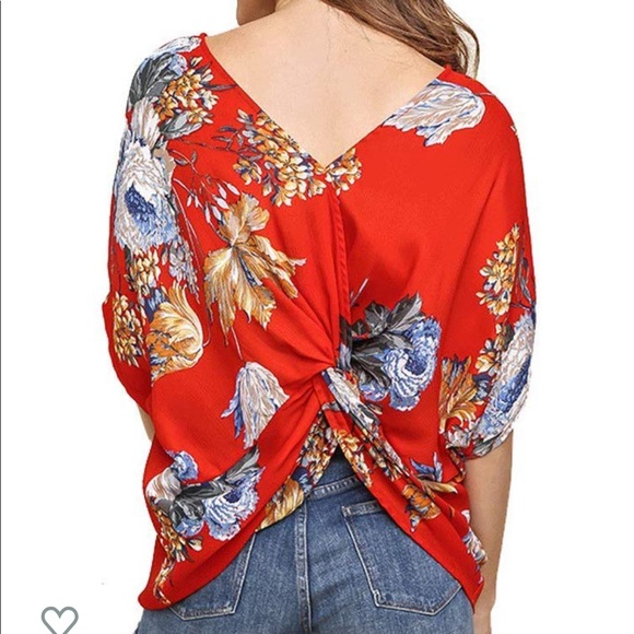 Umgee | Tops | New Umgee Floral Top | Poshmark